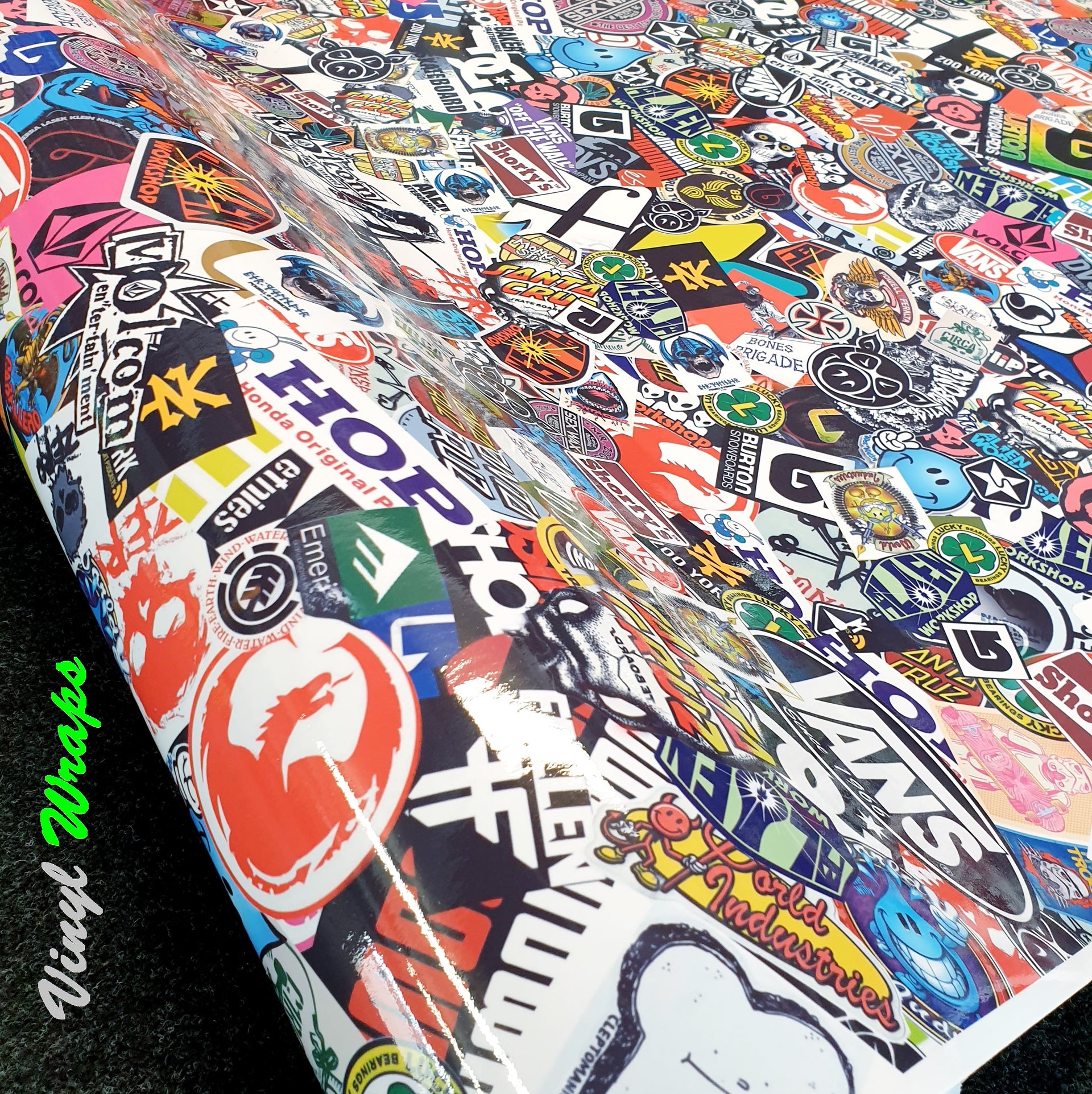 Gloss Stickerbomb Coloured 'D' Vinyl Wrap